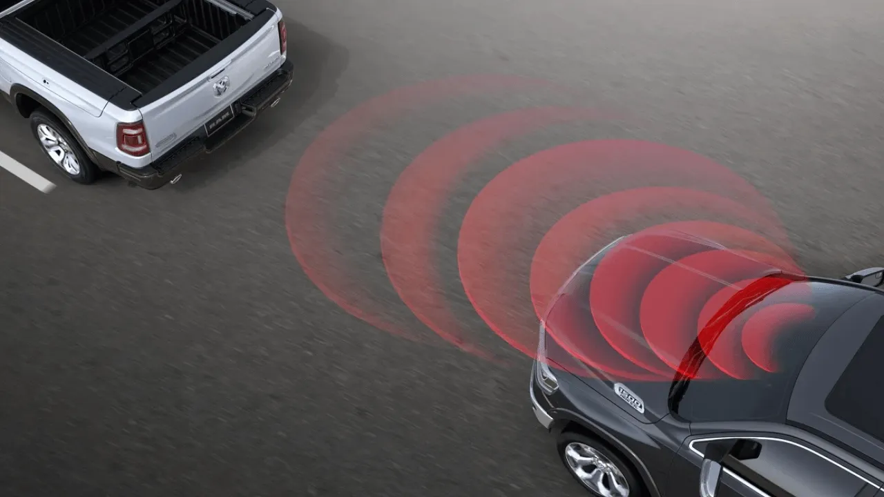 FCW:Cómo la advertencia de colisión frontal cambió la automoción